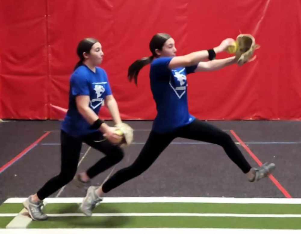 Photo Gallery - Greased Lightning Fastpitch